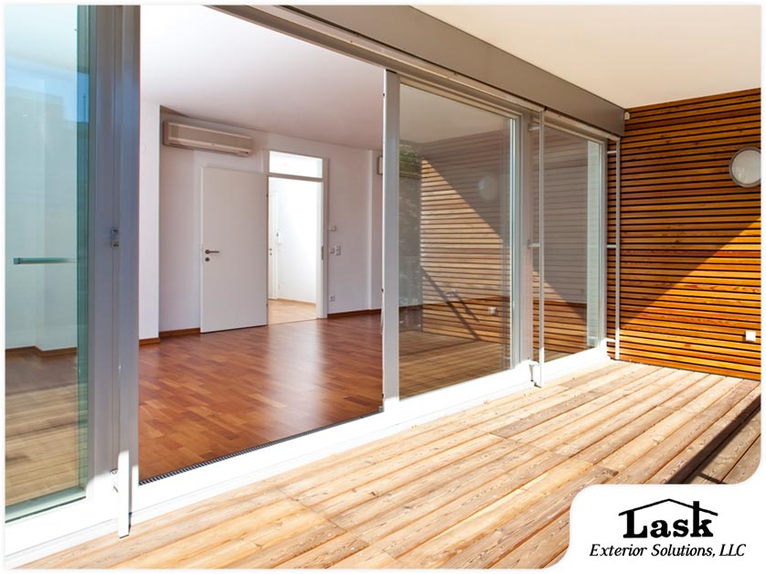 Choosing Between Hinged and Sliding Patio Doors